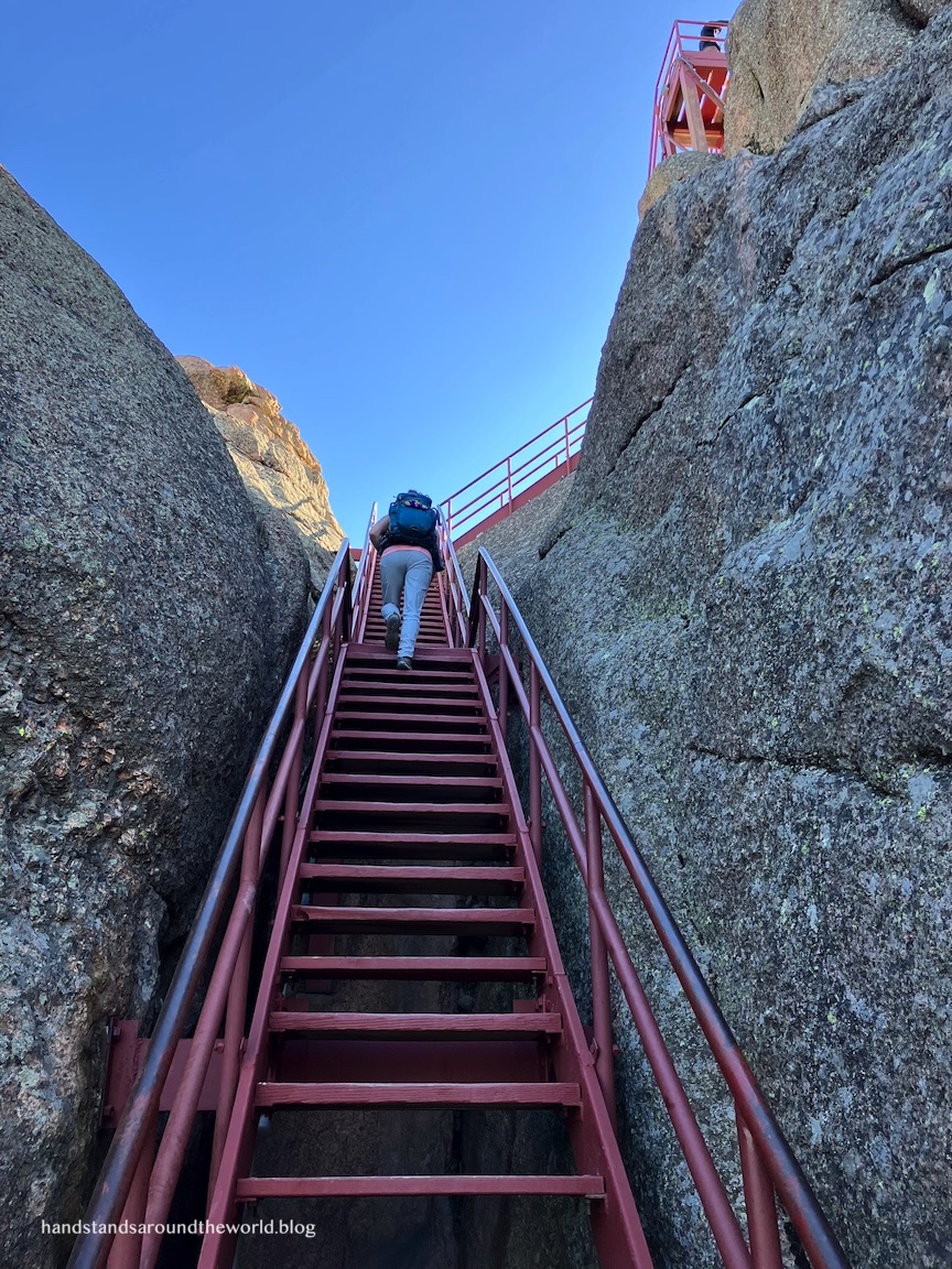 Colorado Day Hikes: Devil’s Head Lookout – Handstands Around the World