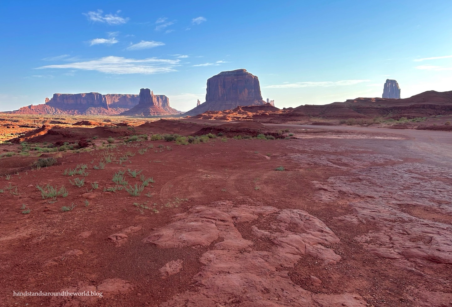 A driving tour of Monument Valley Navajo Tribal Park, Arizona ...