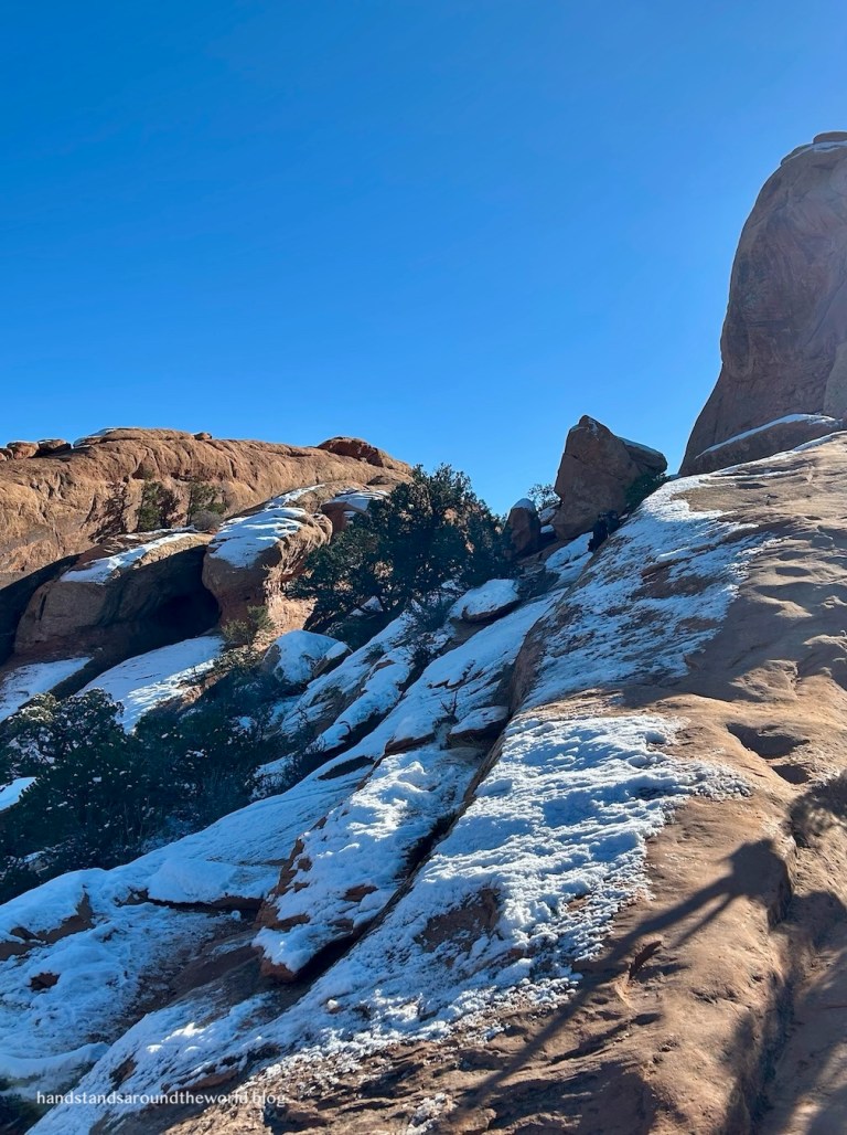 Hiking Devils Garden Loop – Arches National Park, Utah – Handstands ...